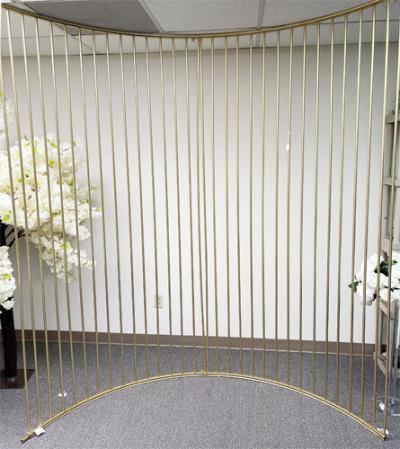 Backdrop Wall in Gold